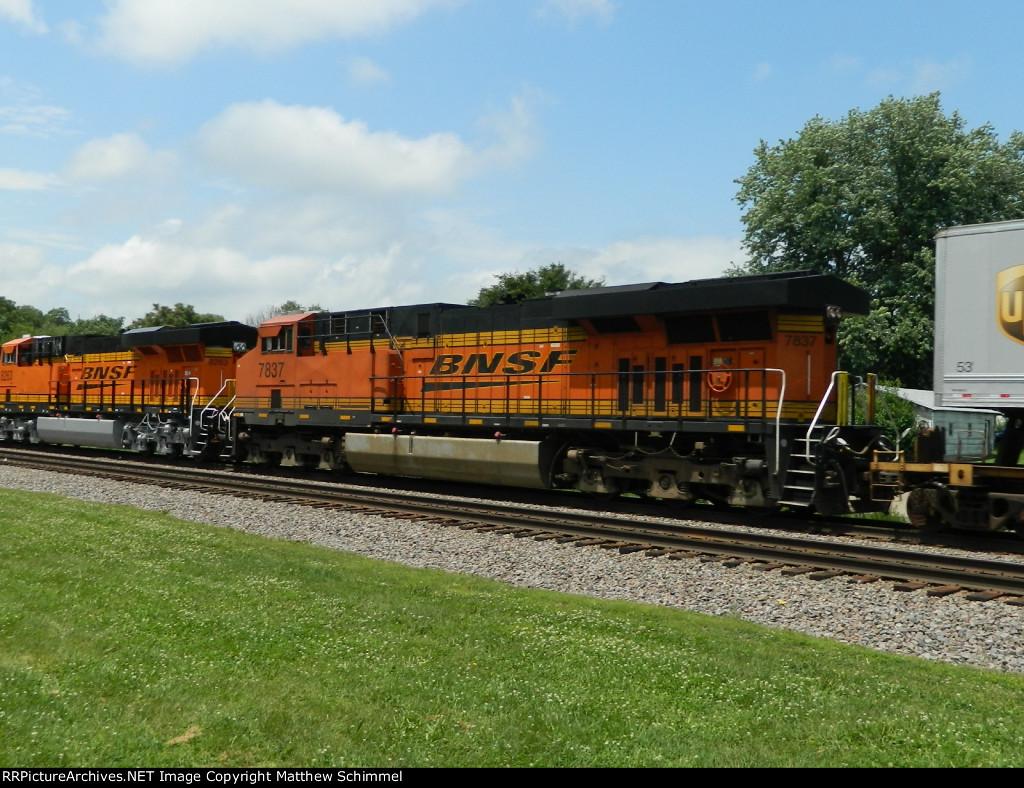 BNSF 7837